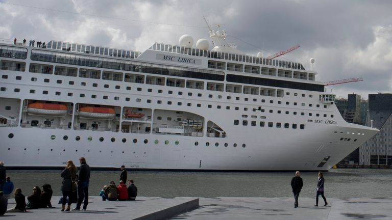 Jonah Mae Pacala aka Jonaxx Revealed Her Longtime Boyfriend Jaff Gerian